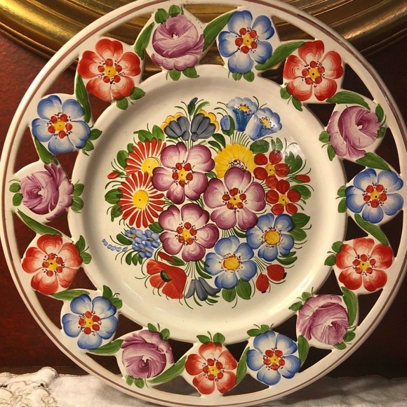 Accents | Vintage Floral Victoria Czechoslovakia Reticulated Plate ...